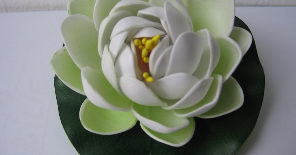 Floare artificiala, nufar, 10 cm